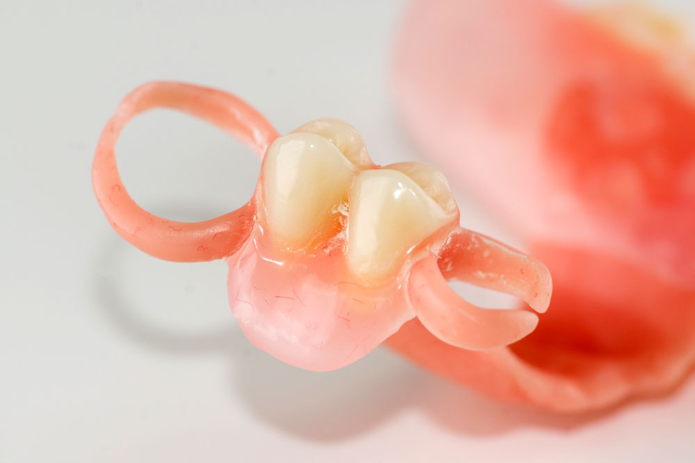 Denture Clinic in Gold Coast | Full & Partial Dentures